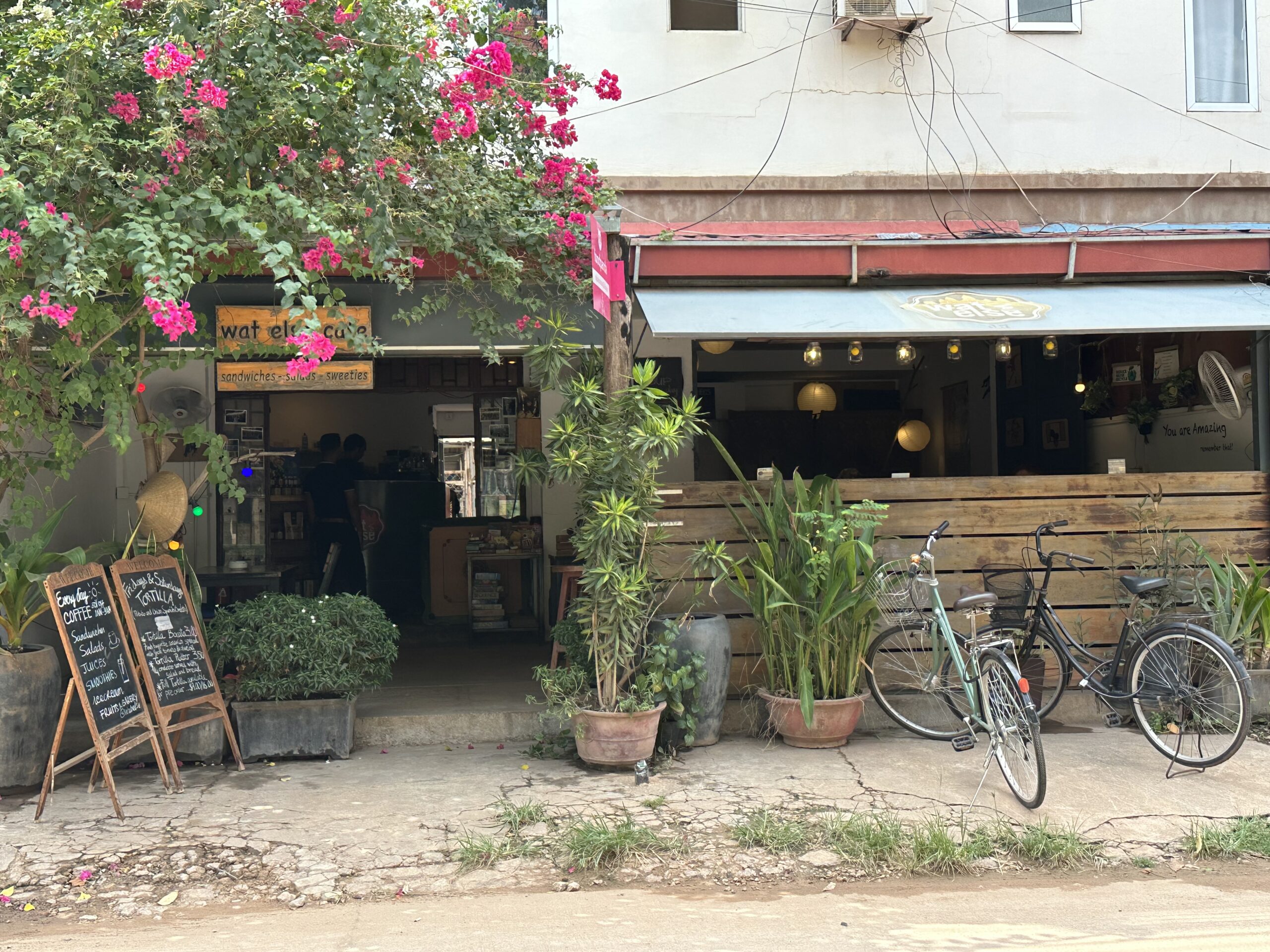 シェムリアップ Wat Else Cafeのサンドイッチ – 旅・食べ歩き、ときどきクッキング