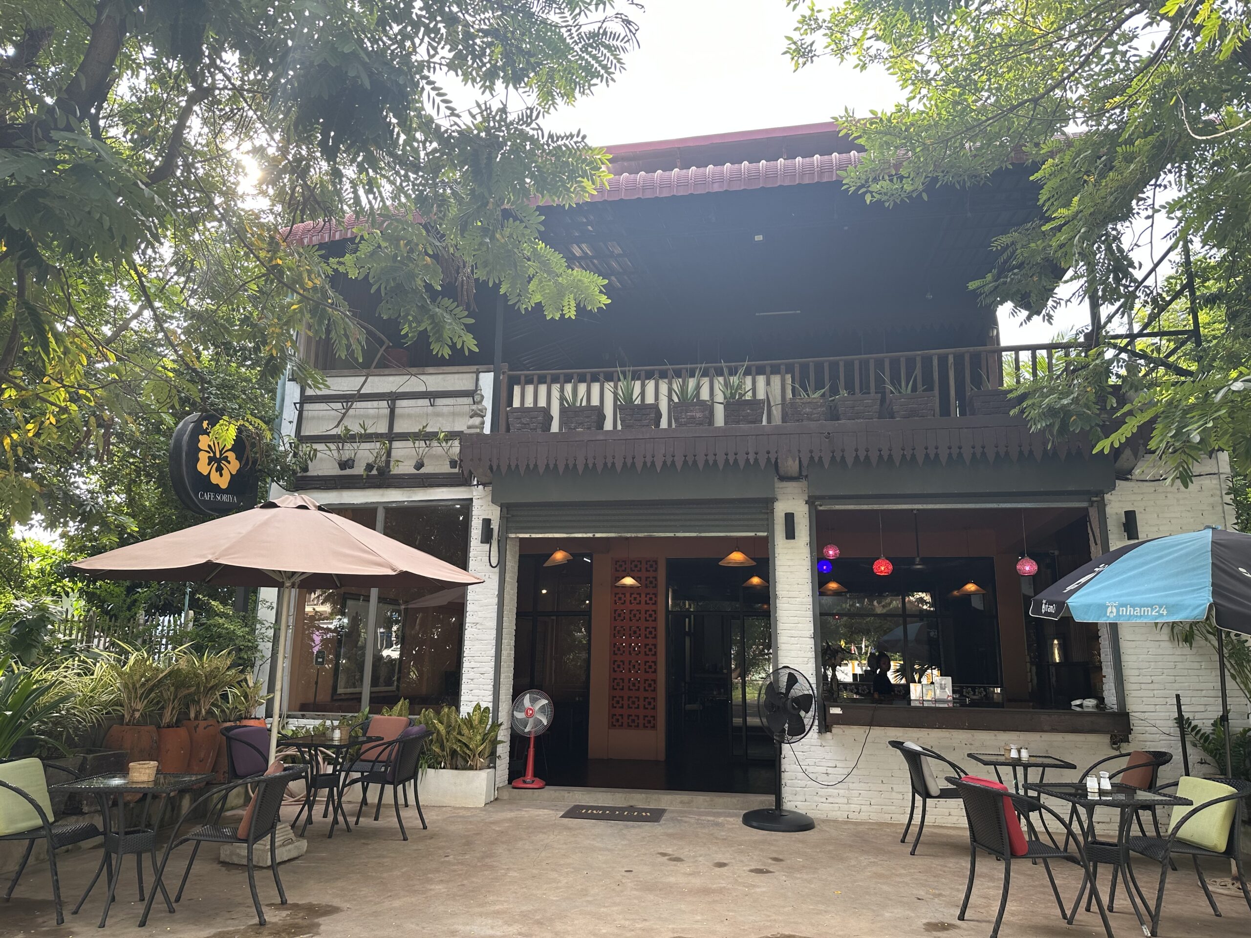 シェムリアップ Cafe Soriaのマフィン – 旅・食べ歩き、ときどきクッキング